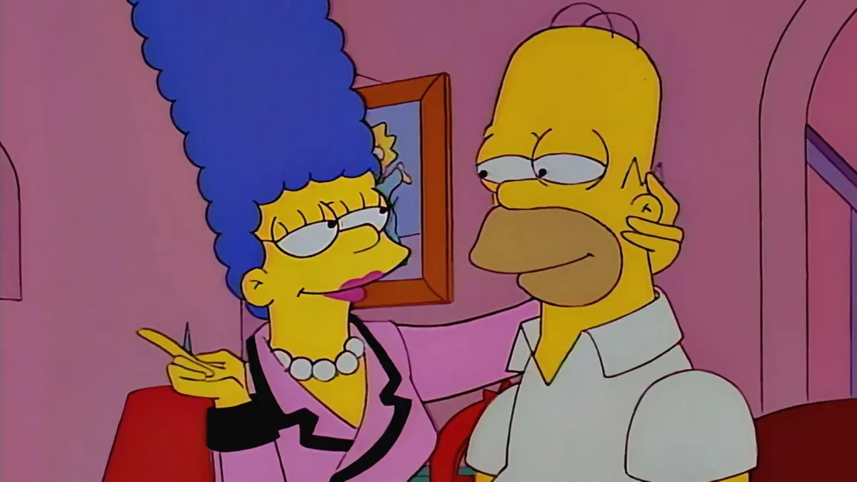 Marge simpson y su icónico vestido rosa: moda animada | Montesco Jeans